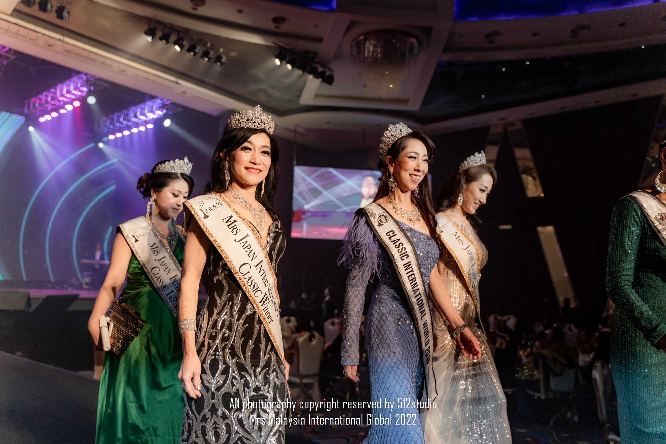 ABOUT | Japan World Pageants公式オンラインストア