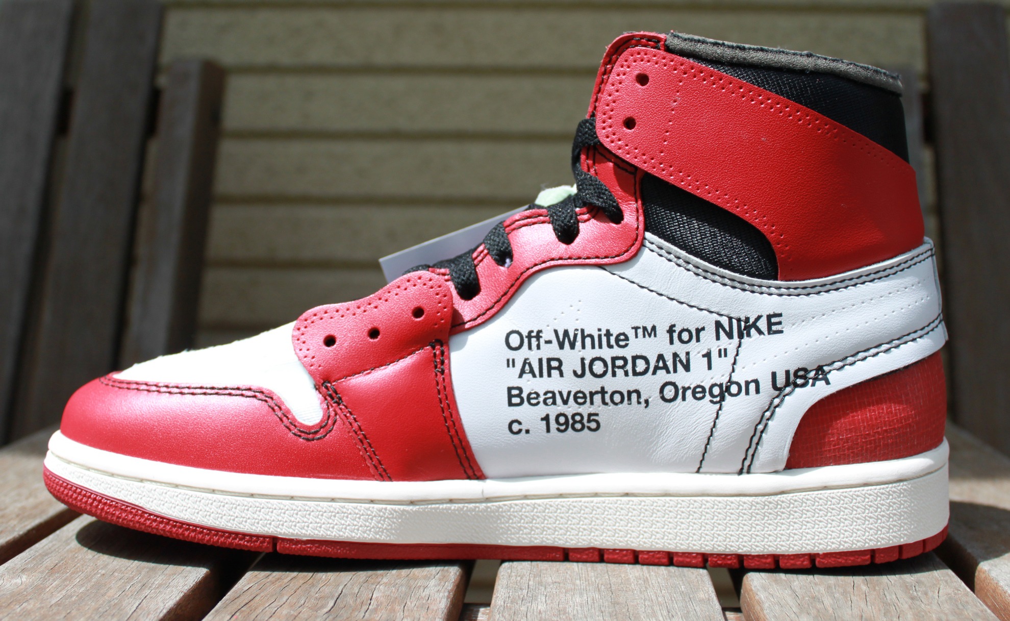NIKE ×OFF WHITE THE 10 AIR JORDAN 1 (AA3834 101)① | pine cones kicks