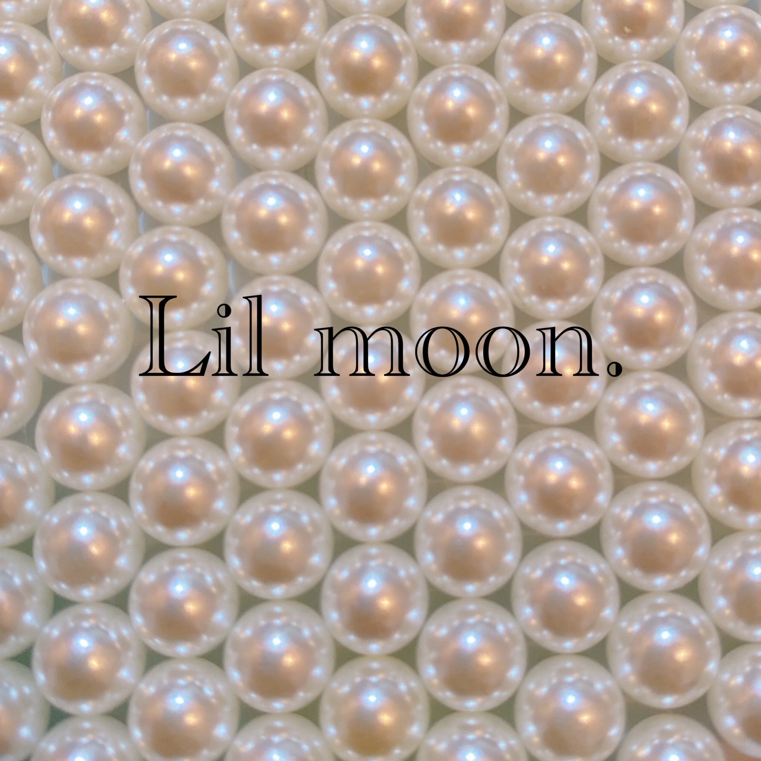 Lil moon.